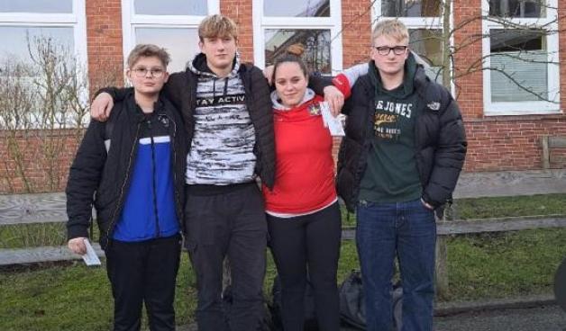 Ertragreiche Fußball-Schiedsrichterausbildung bei Eutin 08