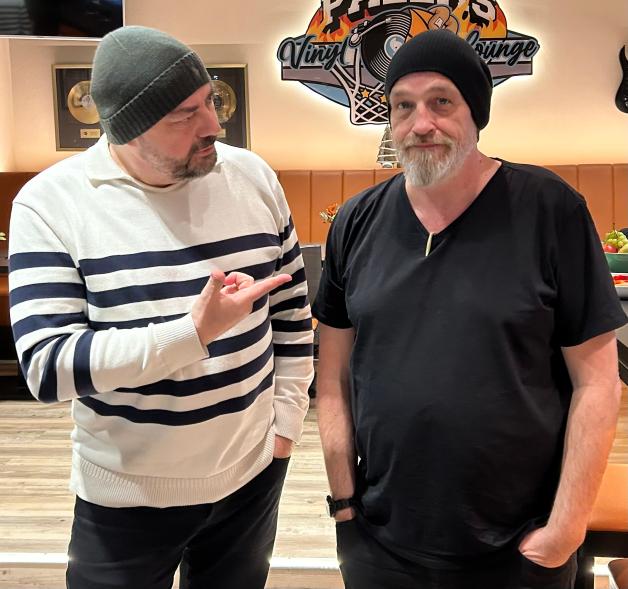 Torsten Sträter über die Bundeswehr und das Dschungelcamp