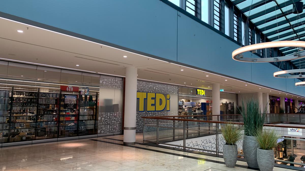 Nach Feuer: Wiedereröffnung bei Tedi in der Flensburg-Galerie