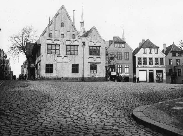 825 Jahre Rendsburg: Wechselvolle Geschichte des Alten Rathauses