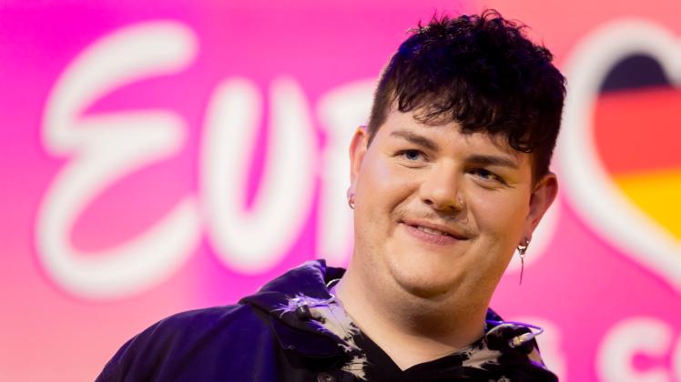 ESC 2024: Isaak muss Text von „Always On The Run“ ändern