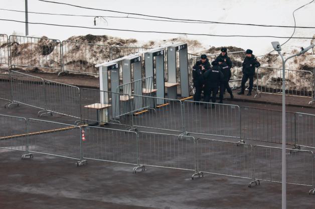 Nawalny wird in Moskau beerdigt – Tausende vor Kirche versammelt