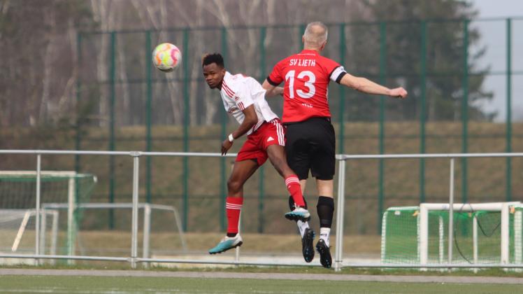 Fußball-Bezirksliga: TuS Holstein Quickborn schlägt SV Lieth