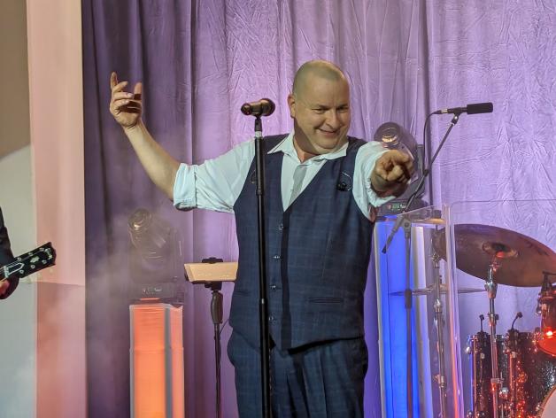 Tribute-Konzert: True Collins begeistern in Neumünster