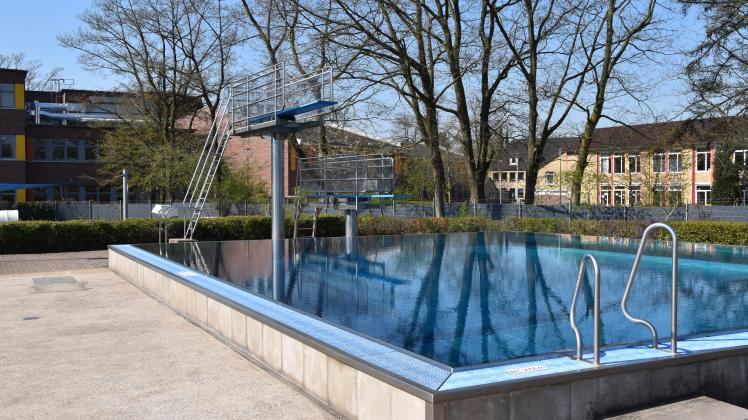 Freibadsaison 2024 in Quickborn: Verkauf der Dauerkarten beginnt