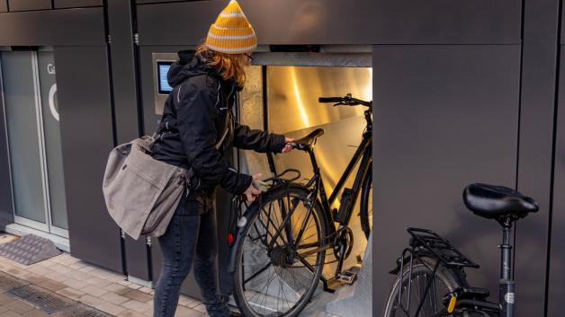 Drei Monate Bike-Tower in Osnabrück: Wie kommt das Parkhaus an?