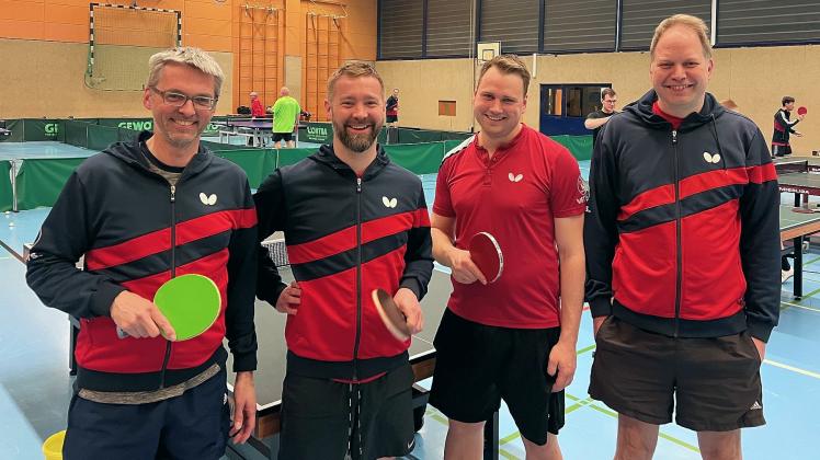 Tischtennis: Eckernförder MTV kann historischen Aufstieg schaffen