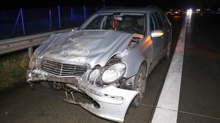 Unfall mit drei Verletzten auf der A7 bei Großenaspe