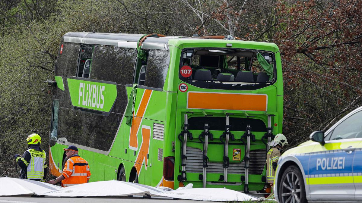 Flixbus-Unfall auf der A9 bei Leipzig: Busfahrer im Fokus