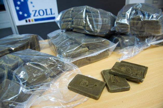 Definitionen: Was bedeuten Cannabis, Marihuana, Haschisch, Ganja?