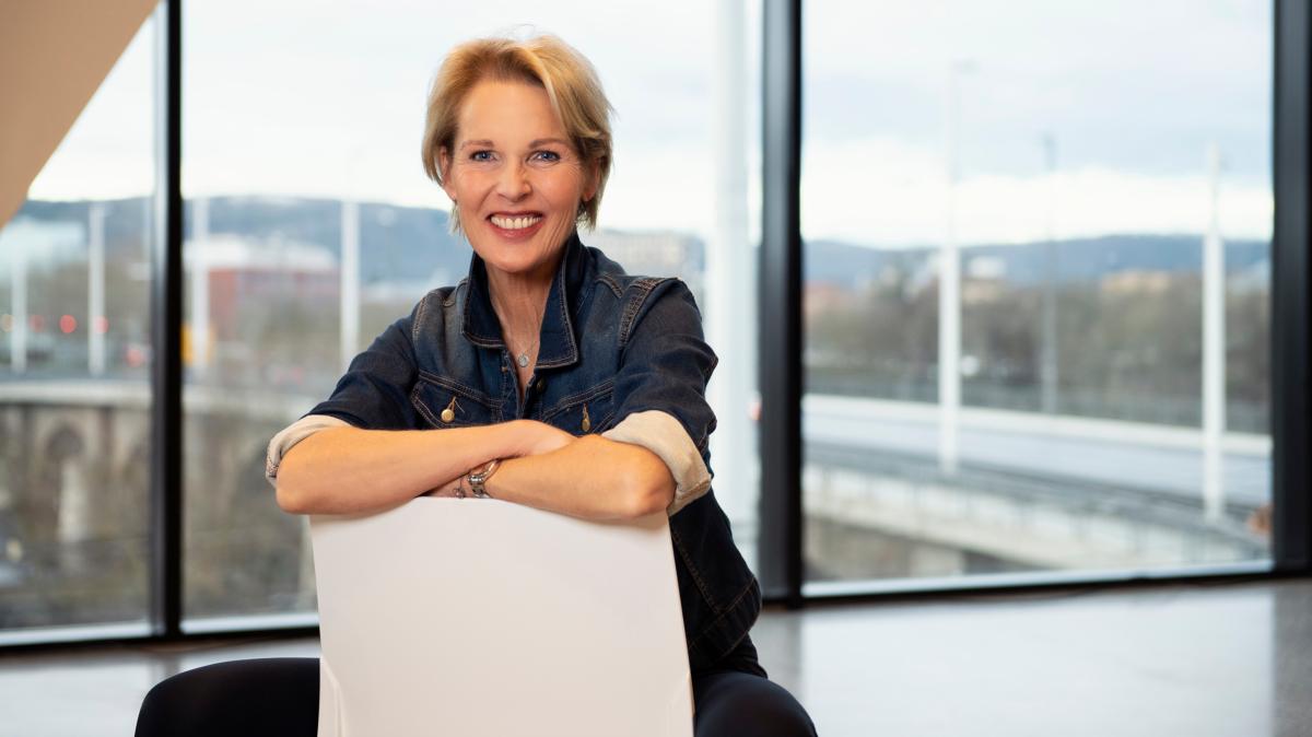 Umgehen mit Inflation und Krieg: Diese Tipps gibt Regina Först