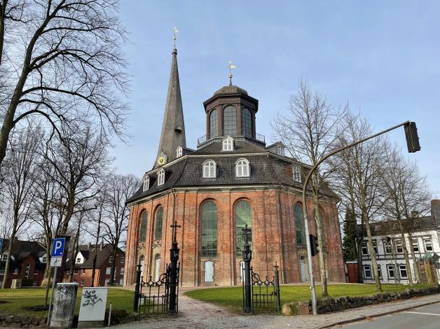 Die Rellinger Kirche führt alle Religionen zusammen