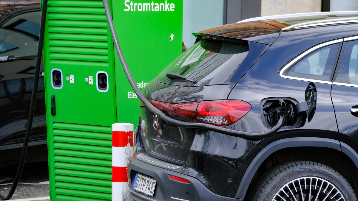 E-Autos in Deutschland: Dieses Modell ist am beliebtesten | DKO