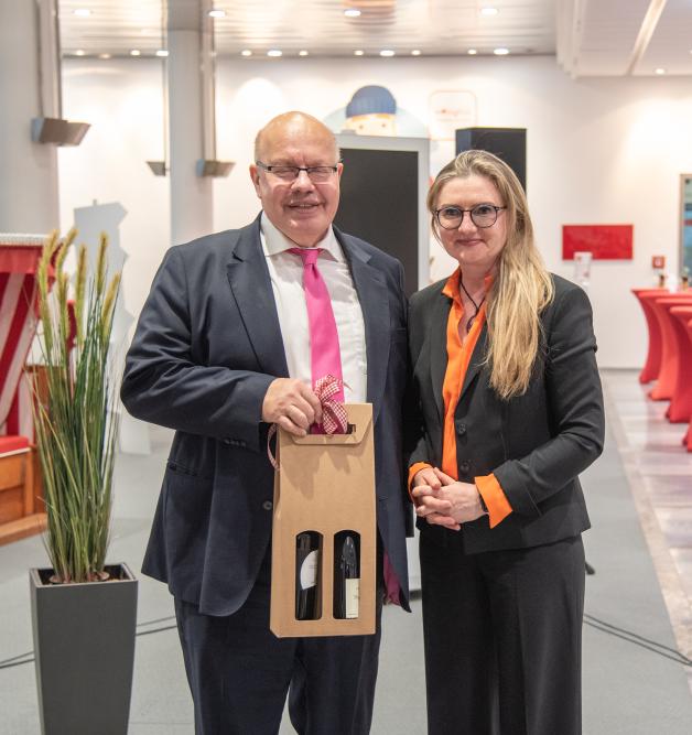 Altmaier in Eutin: viel Bürokratie und zu wenig Digitalisierung | SHZ