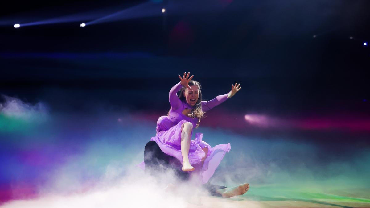 „Let's Dance“: Sturz und Nippelblitzer von Ann-Kathrin Bendixen | SHZ