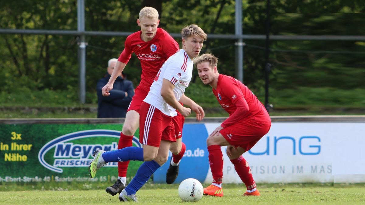 Fußball-Bezirksliga: TuS Holstein nur 1:1 beim VfL Pinneberg