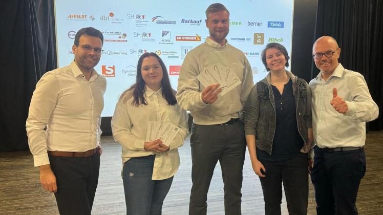 Mit der Elmshorner Nachtschwärmer JobTour Ausbildungsplatz finden