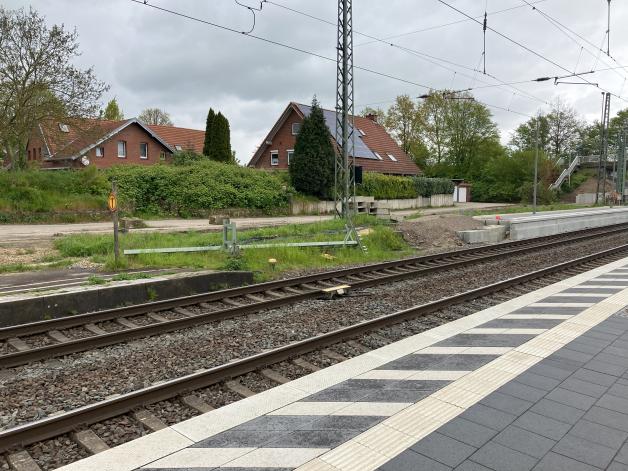 Planungsfehler der Bahn: 120-Meter-Lücke am Bahnhof Hasbergen