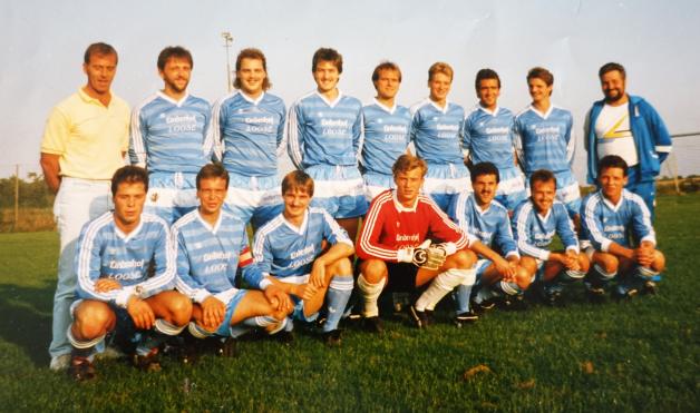 Besondere Fußball-Mannschaft: Legenden kommen in Waabs zusammen