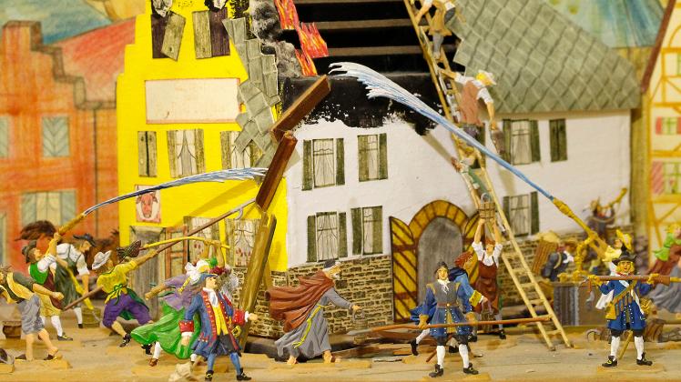 Pönitz: Zinnbilder-Ausstellung von Diether Schuhknecht im Museum