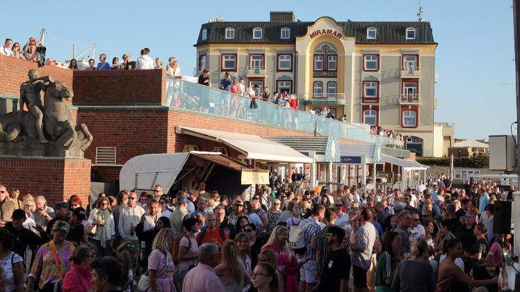 Was ist los an Pfingsten auf Sylt 2024: Beach Polo bis Sundowner