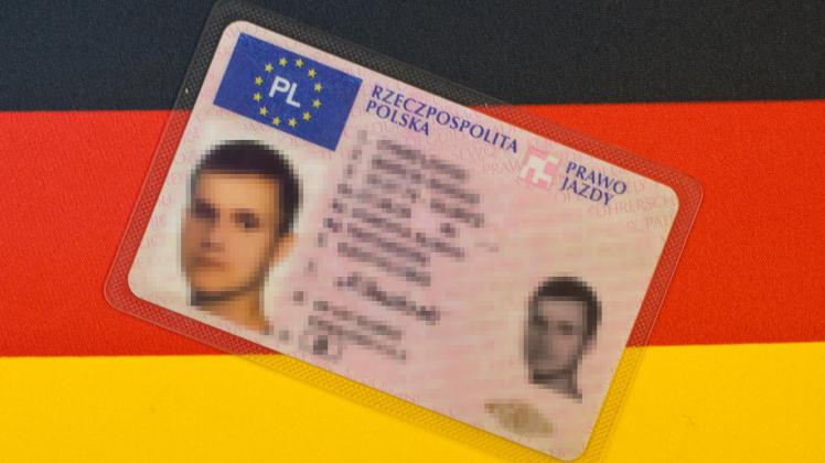 Spannende Fuhrerschein Aus Polen Fotos