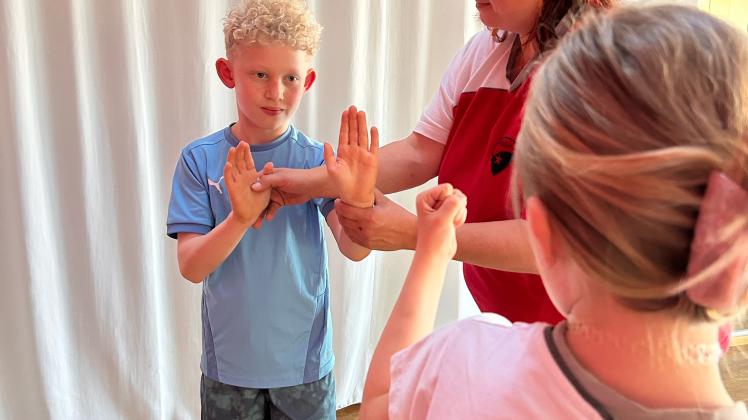 Anja Wolf ist eine von zwölf WingTsun Meisterinnen in ganz Europa