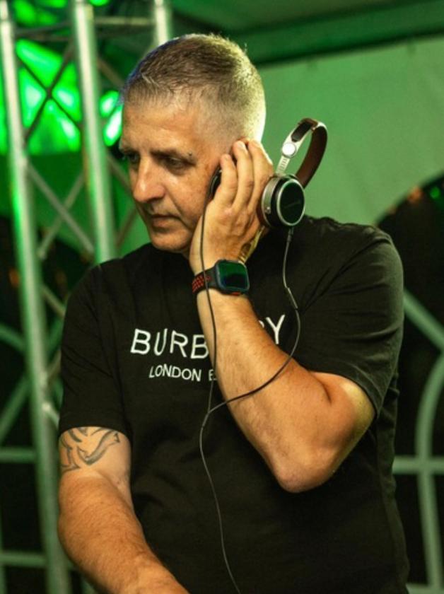 DJ Justin und DJ Sven Meirose: Die beliebtesten Songs in Bramsche