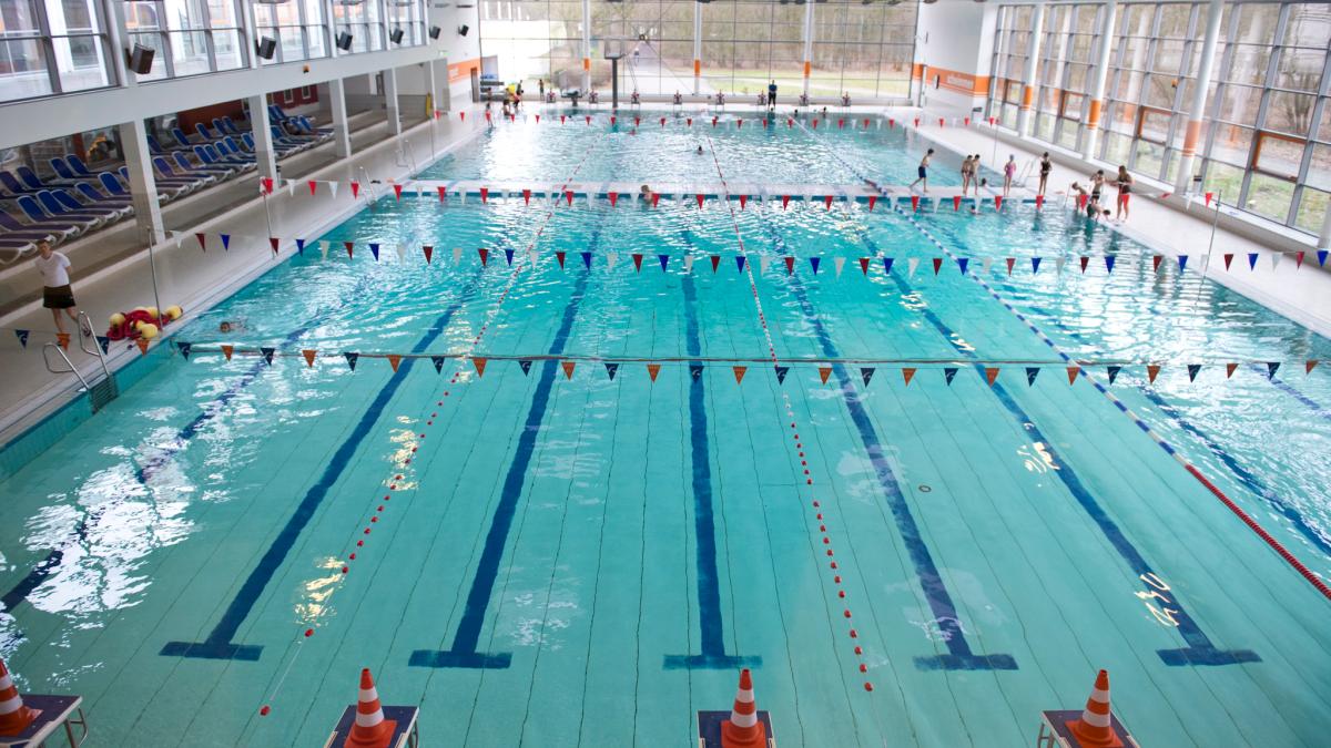 Techniker Defekt am Sportbecken im Nettebad Osnabrück