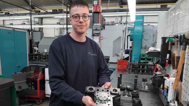 KS Gleitlager: Wilko Plümer einer der besten Azubis im IHK-Bezirk