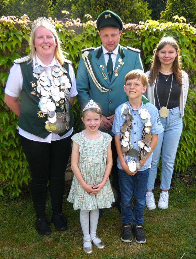 Das sind die neuen Majestäten im Schützenbund Lechterke-Grothe