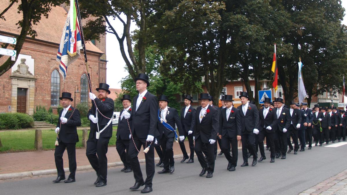 Gildetag in Hohenwestedt: Schützengilde stellt neuen Rekord auf