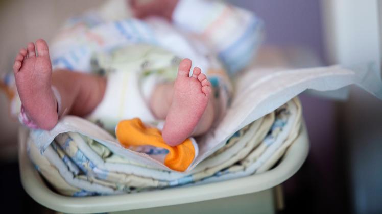 Künstliche Befruchtung: Italienerin wird mit 63 Jahren Mutter | NOZ