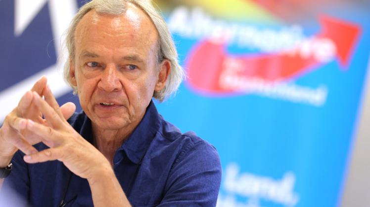 Stormarn-Nord: AfD Kandidat Volker Schnurrbusch im Porträt