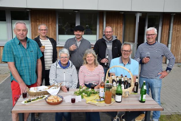Am „Lütten Kulturhus“: Neue Boule-Bahn in Oeversee eröffnet