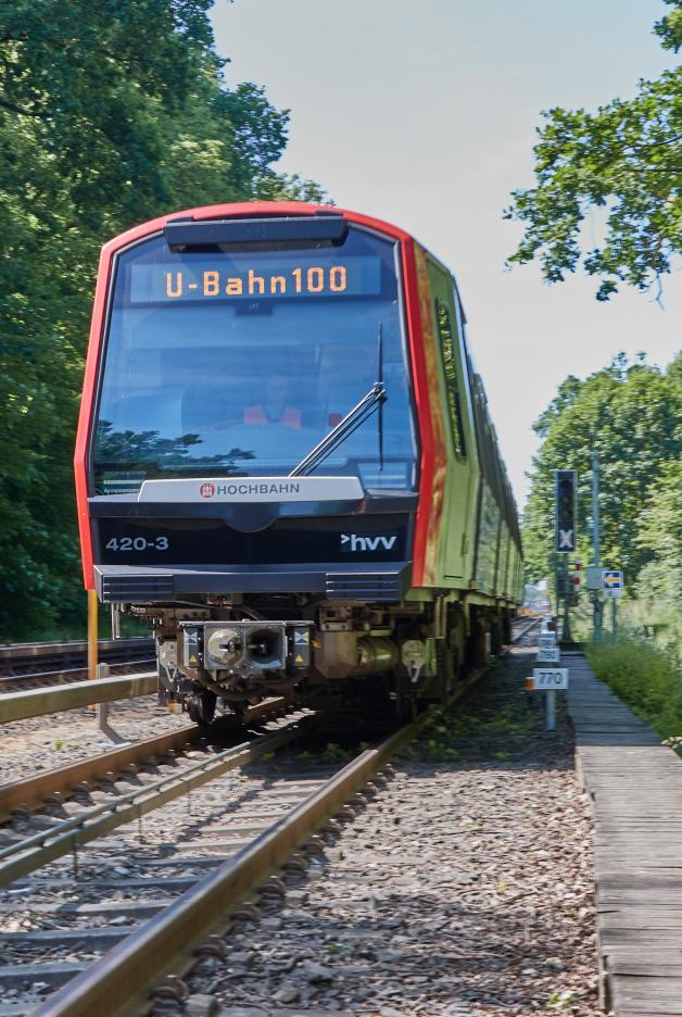 Neue Linien, neue Züge: Wie Hamburgs Hochbahn in die Zukunft düst