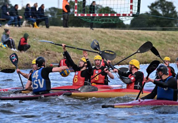 Bildergalerie: Norddeutsche Kanupolo-Meisterschaft in Quakenbrück