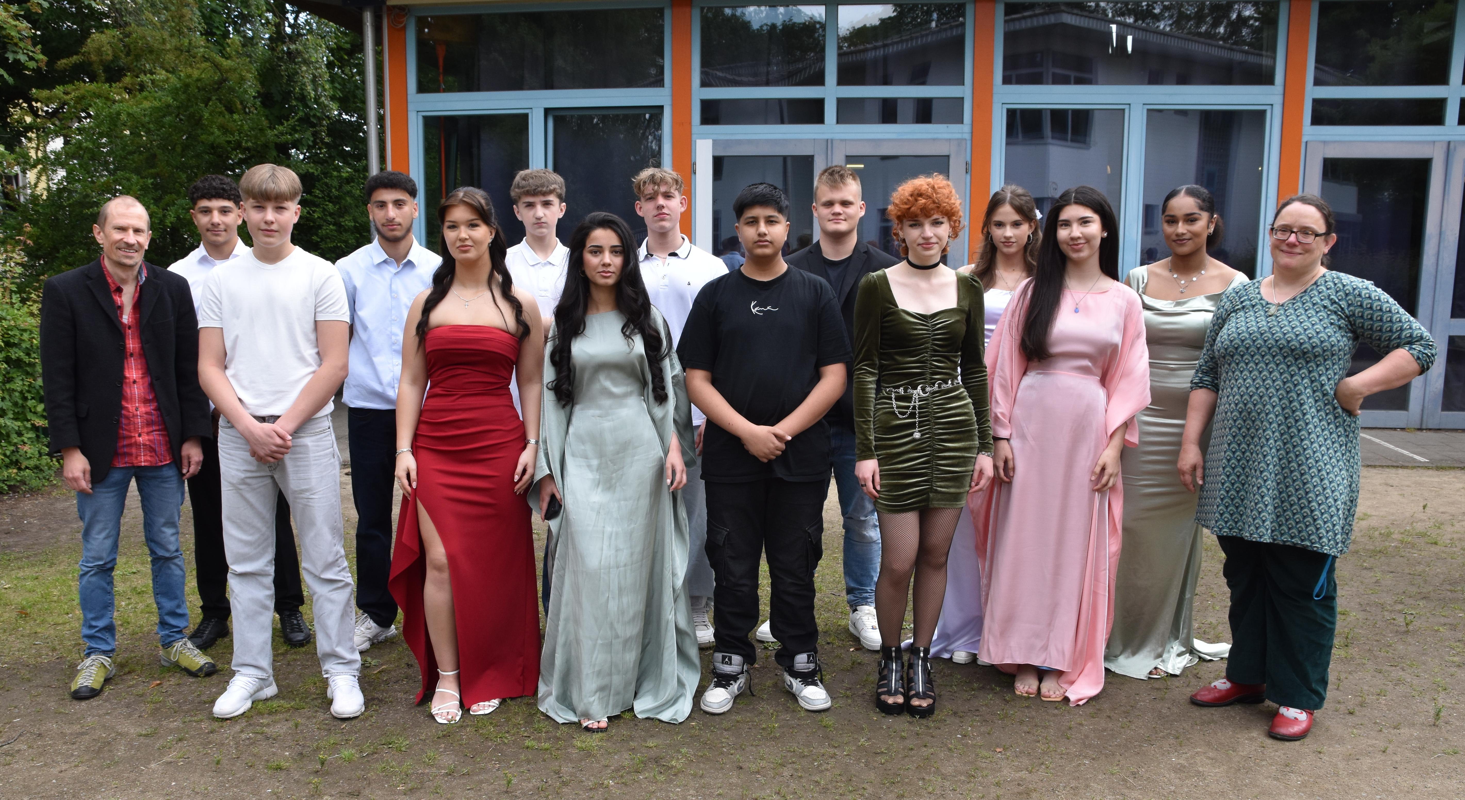 Bilder der Abschlussklassen 2024 in Delmenhorst und Ganderkesee