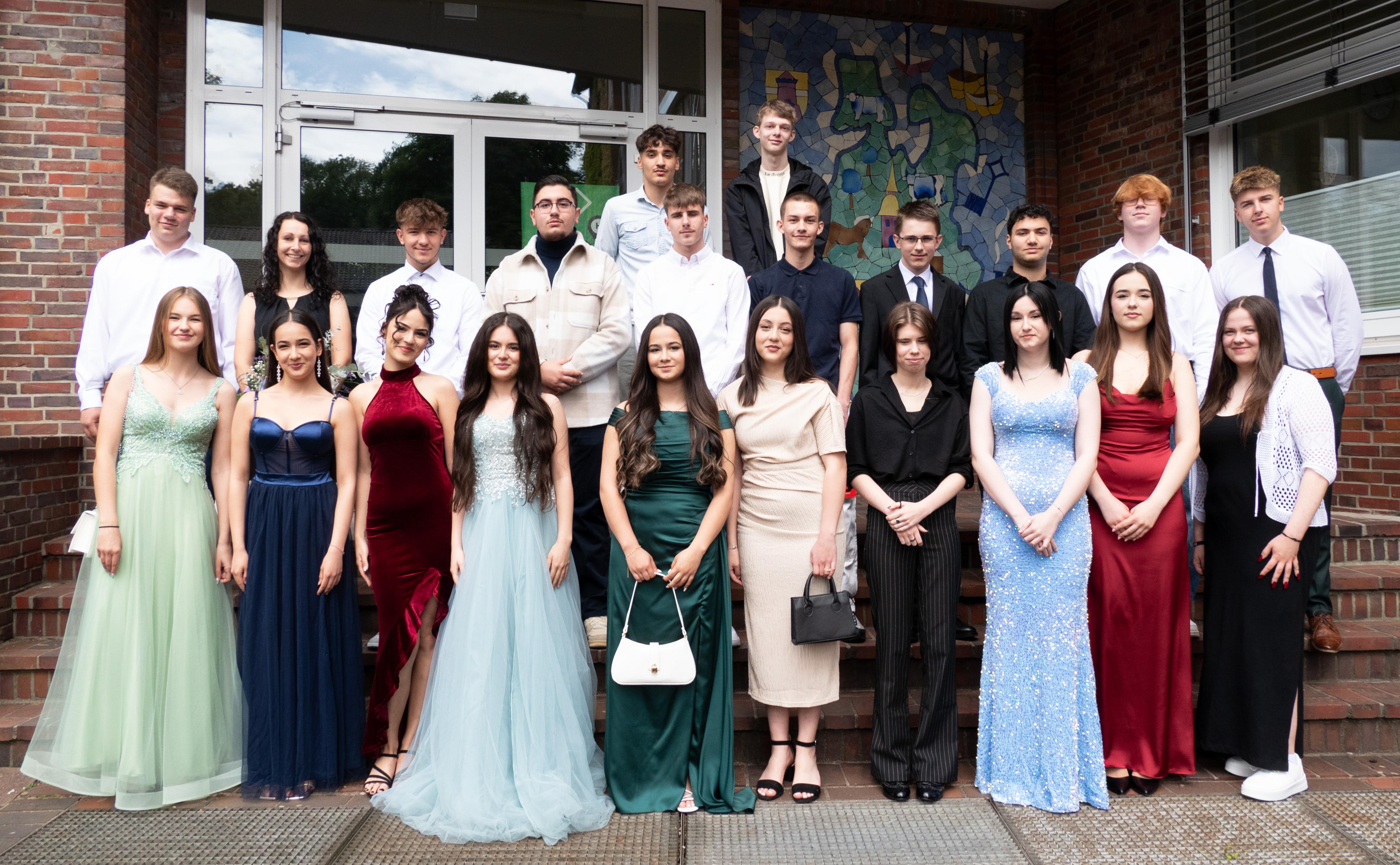 Bilder der Abschlussklassen 2024 in Delmenhorst und Ganderkesee