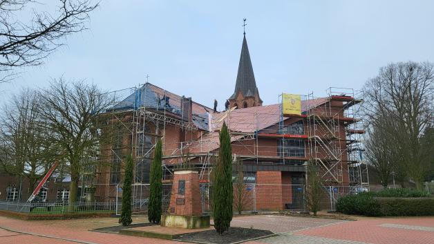Kirche in Dersum wird mit PV-Anlage auf dem Dach zum Vorreiter