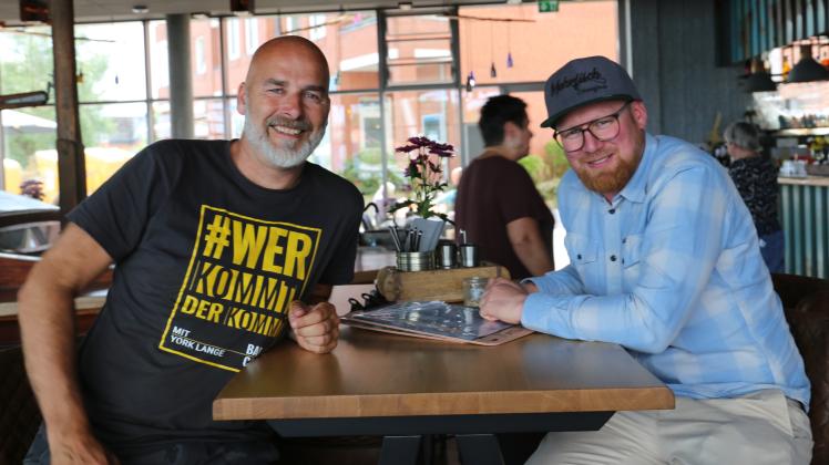 Eckernförde: York Lange holt die Promis an die Hafenspitze