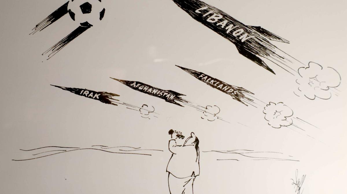 Fußball-Karikaturen von Fritz Wolf und Mester in Osnabrück