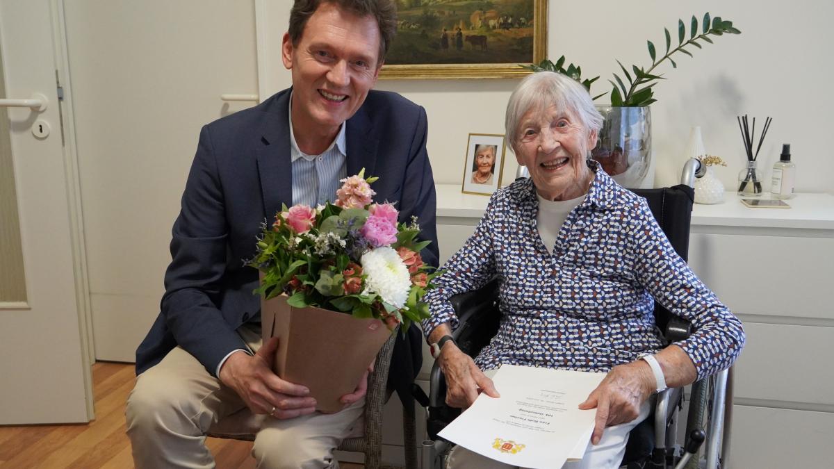 Ruth Fischer aus Lingen feiert ihren 104. Geburtstag