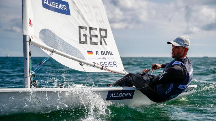 Kieler Woche gestartet: Segelwoche startet mir Aalregatta