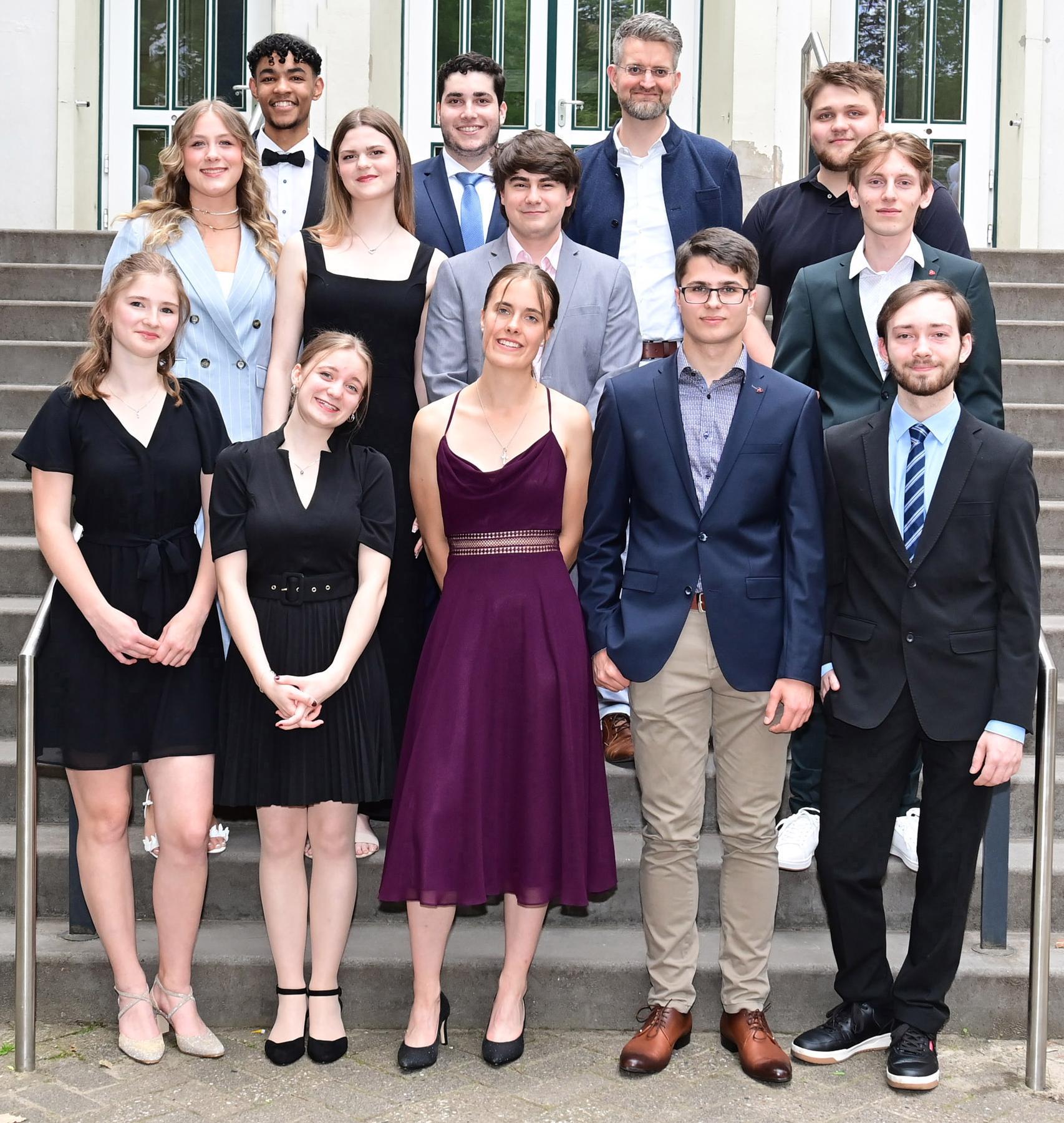 Bilder der Abschlussklassen 2024 in Delmenhorst und Ganderkesee