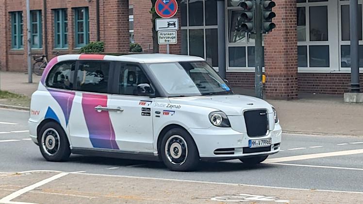 Ahrensburg berät über Zukunft der Elektro-Shuttles von HVV hop | SHZ