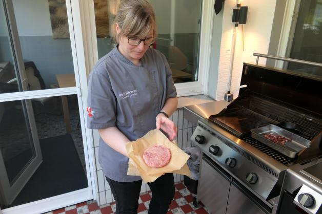Burger grillen Rezept: Osnabrücker Grillprofis verraten Geheimnis