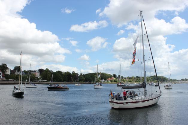 SCE: Darum spielen Musiker von Booten in der Eckernförder Bucht