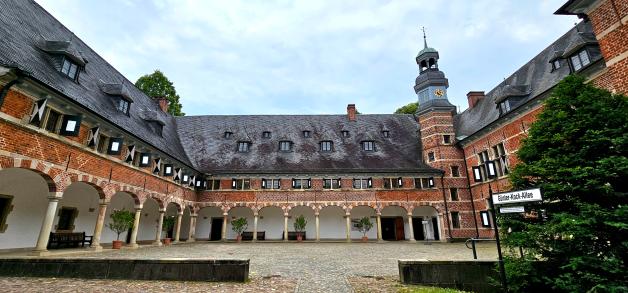 Renaissance-Schloss Reinbek: Geschichte und Kultur erleben