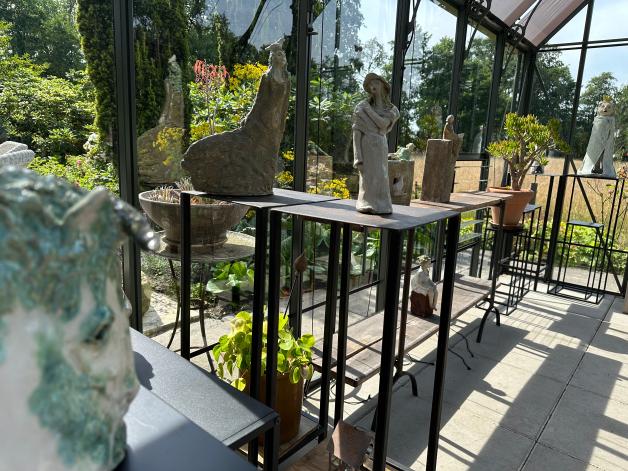 Skulpturengarten in Delmenhorst: Regina Claussen-Daw öffnet Türen